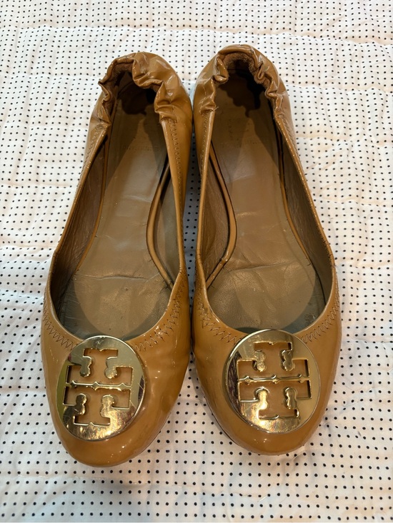 Tory Burch | Shoes | Tory Burch Caramel Tan Leather Ballet Flats With ...